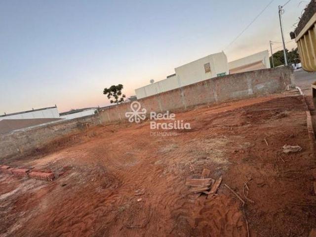 Lote de 280 m²