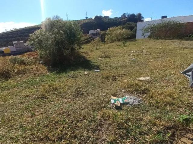 Lote de 291 m² no Bairro Santa Terezinha