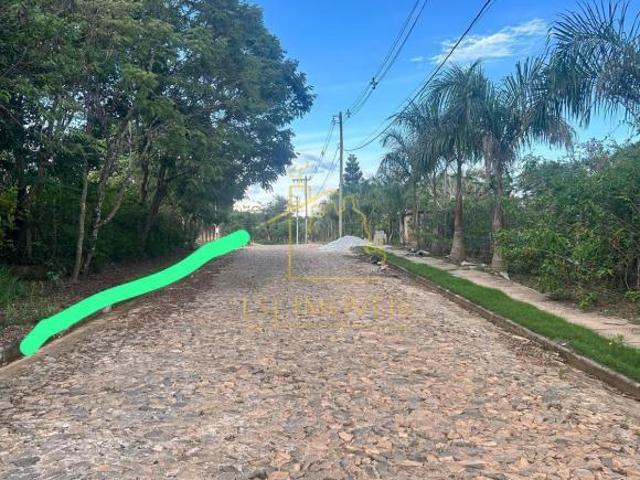 LOTE DE 2.OOOM2 EM CONDOMINIO FECHADO BRUMADINHO