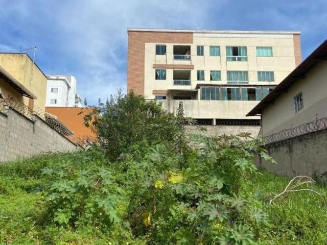 Lote de 360m² à Venda no Bairro Sônia Teixeira Romanelli – Pedro Leopoldo