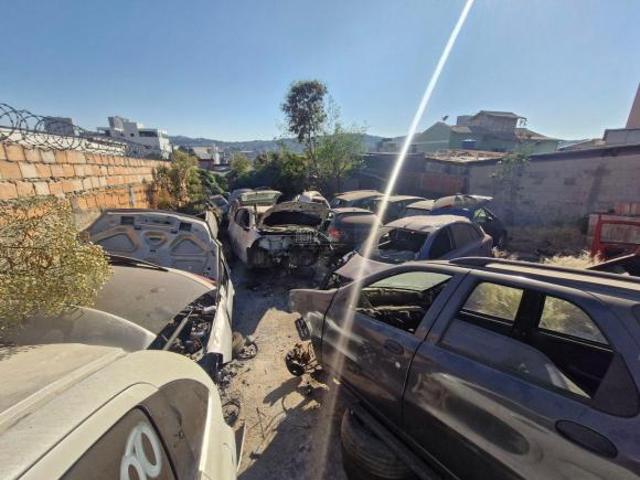 Lote de 360m² no Bairro Leticia Região Venda Nova Belo Horizonte