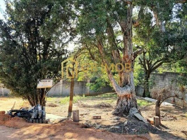 Lote de 387 m² Parque das Camélias Medeiros