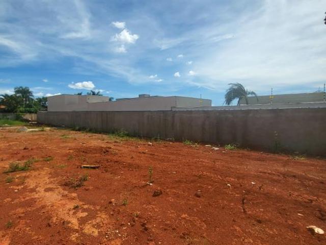 LOTE DE 450M2, TOTALMENTE PLANO, CONDOMÍNIO FECHADO, VICENTE PIRES