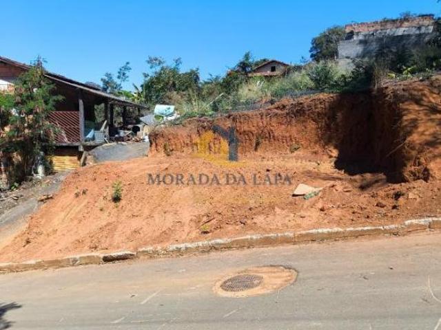 Lote de 450m² a Venda no Bairro Cachoeira