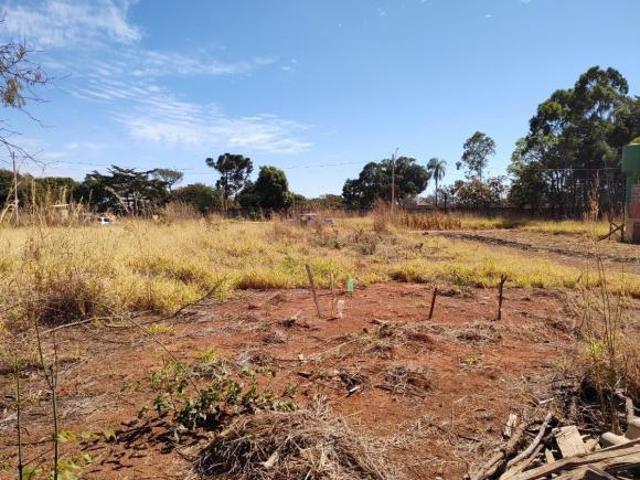 LOTE DE 400m2 EM CONDOMÍNIO FECHADO NA VICENTE PIRES 98150 8787