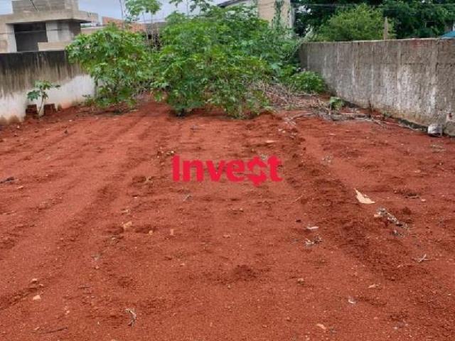 Lote de 400m², Aterrado, Murado, Dentro de Condomínio, Ótima Localização no Jockey, Rua 01 em Vicent