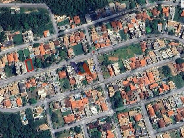 Lote de 420m² no Novo Guarujá, Betim. Pronto para construir
