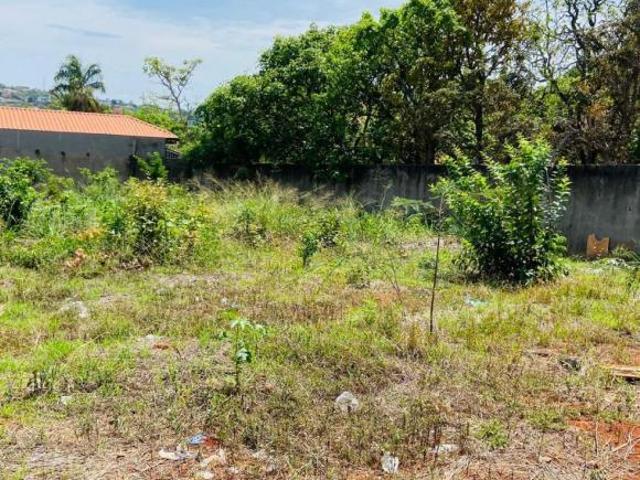 Lote de 600 metros a venda no bairro Praia Angélica