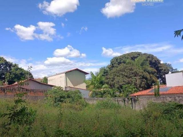 Lote de 630 m² no Bairro Trevo com Projeto Aprovado para 3 Casas Pampulha