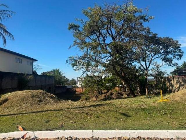 Jardim Botânico | Lote de 800 m² no Condomínio Residencial Mônaco