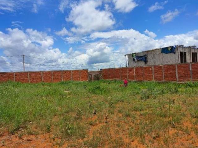 Lote de 800m², Condomínio de Alto Padrão, na Rua 02 da 26 de Setembro