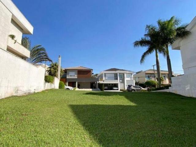 Lote declive à venda 576 m² Alphaville 2