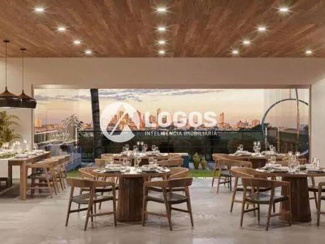 Lote disponível em frente ao espelho d&apos água, com vista privilegiada