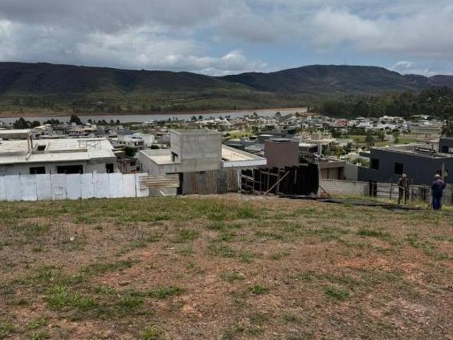 Lote Exclusivo à Venda no Condomínio Costa Laguna – Alphaville Nova Lima
