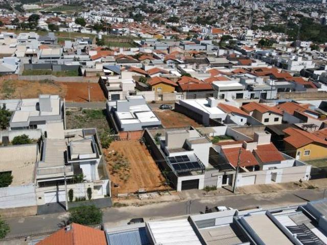 LOTE EXCLUSIVO NO BAIRRO MORADA NOVA EM PATROCÍNIO MG