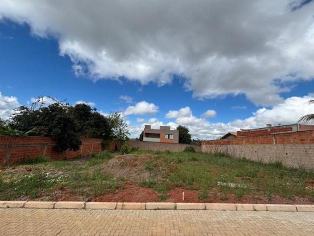 LOTE EXCLUSIVO NO ESTÂNCIA QUINTAS DO ALVORADA | 690M² | TODO MURADO