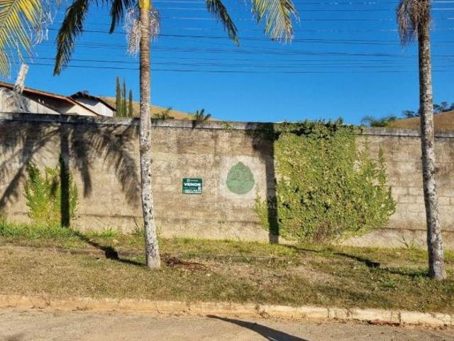 Lote em ótima localização próximo ao centro à venda, 300 m² por R$ 380.000 Santa Terezinha São B