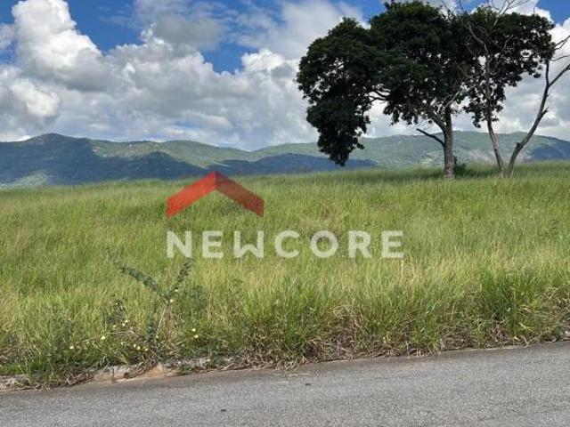 Lote em Av Videiras Centro Extrema/MG