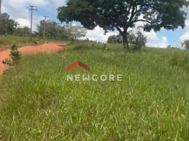 Lote em Avenida 100 Thermas de Santa Bárbara Águas de Santa Bárbara/SP