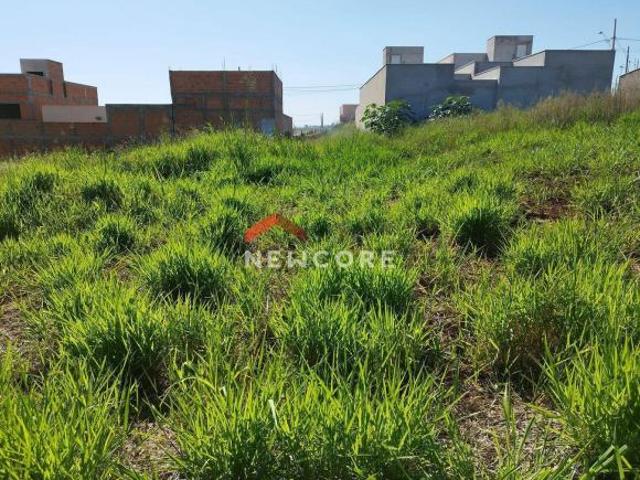 Lote em Avenida Cantares Conjunto Habitacional Doutor José dos Santos Rocha Cambé/PR
