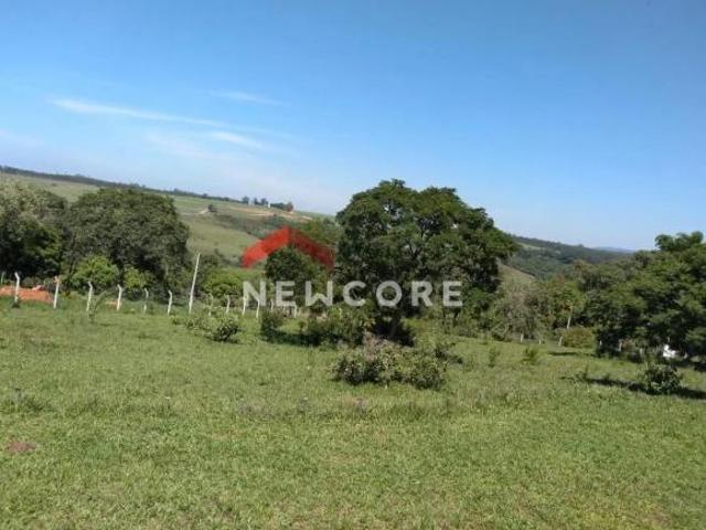 Lote em Avenida do Amor Perfeito Alpes das Águas São Pedro/SP