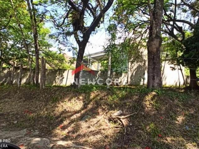 Lote em Avenida Dario Leite Carrijo Jaraguá São Sebastião/SP