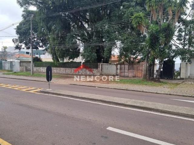 Lote em Avenida Nossa Senhora da Penha Cristo Rei Curitiba/PR