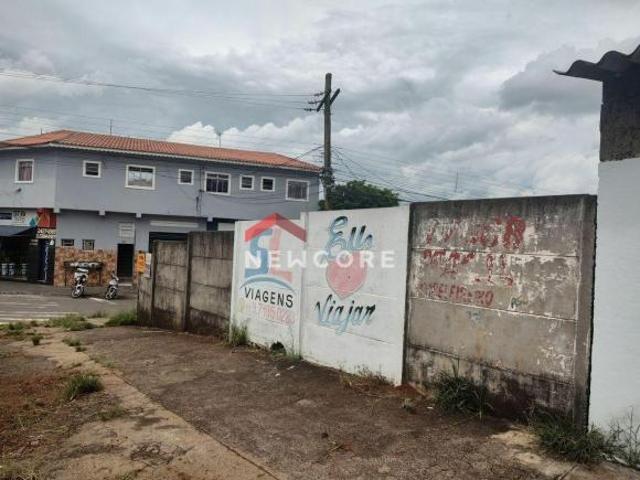 Lote em Avenida Prefeito Antônio Júlio Toledo Garcia Lopes Jardim das Cerejeiras Atibaia/SP