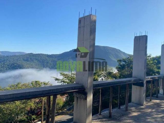 Lote em Condomínio