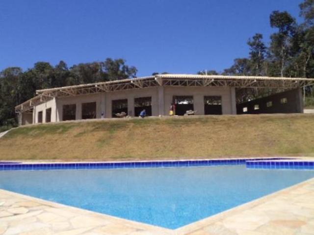 Lote em Condomínio