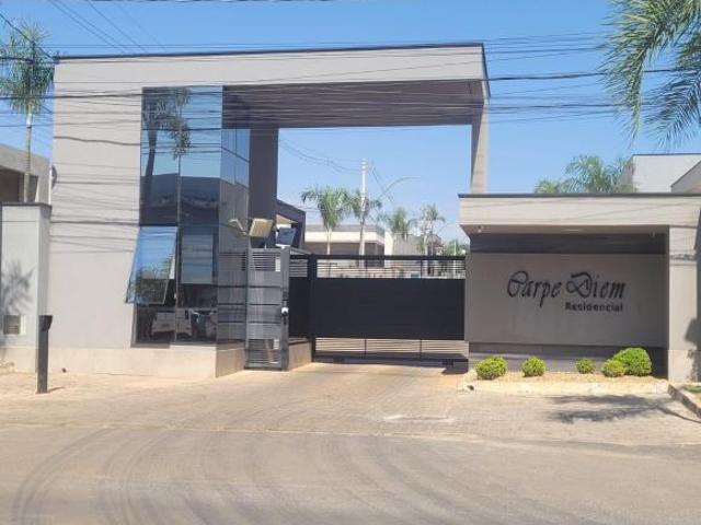 LOTE EM CONDOMÍNIO