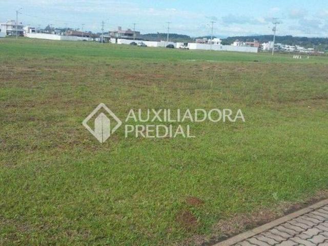 Lote em Condomínio