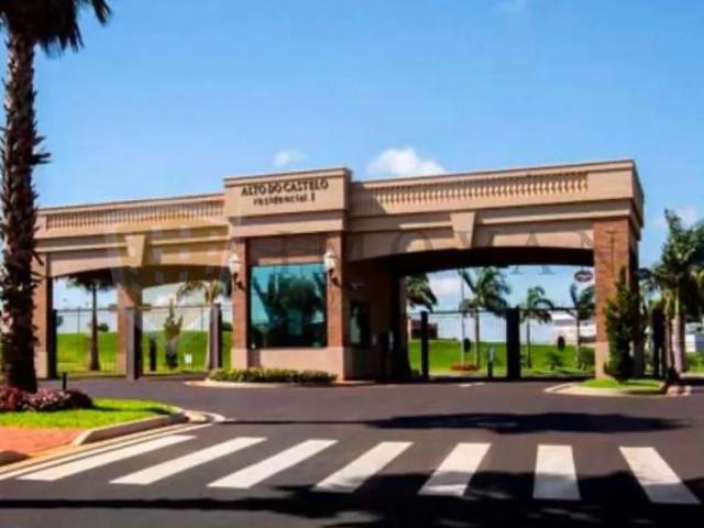 Lote Em Condomínio Alto Do Castelo!