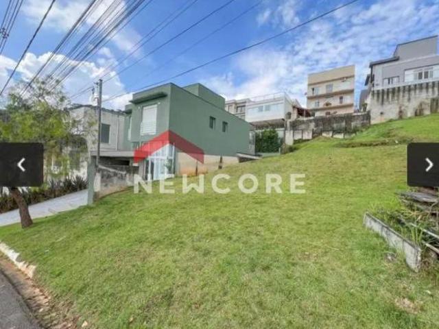 Lote em condomínio em Alameda Vale do Itajaí Alphaville Santana de Parnaíba/SP