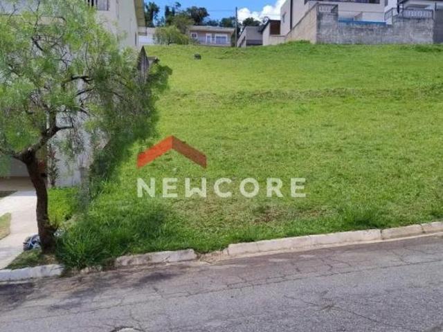 Lote em condomínio em Alameda Vale do Sol Alphaville Santana de Parnaíba/SP