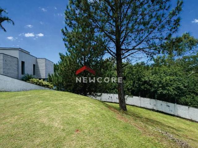 Lote em condomínio em Alameda das Congonhas Granja Viana Carapicuíba/SP