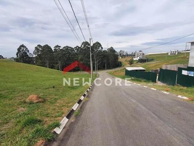 Lote em condomínio em Alameda das Gérberas Reserva Nature Jandira/SP