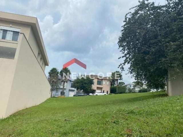 Lote em condomínio em Alameda Draco Alphaville Santana de Parnaíba/SP