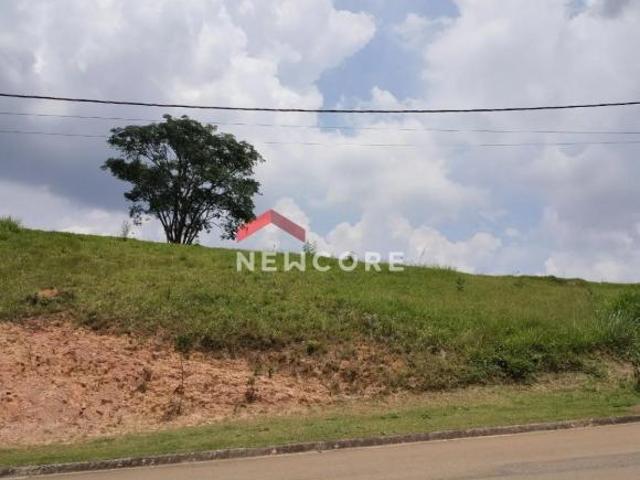 Lote em condomínio em Avenida Alberto João Luchesi Caxambu Jundiaí/SP