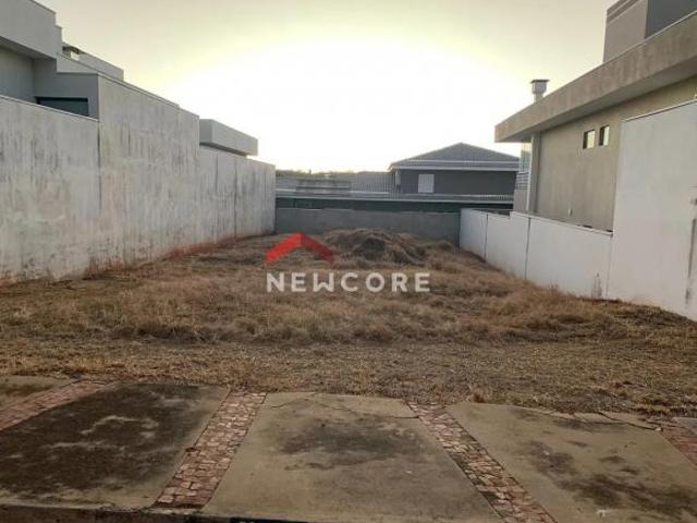 Lote em condomínio em Avenida Affonso José Aiello Vila Aviação Bauru/SP