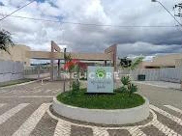 Lote em condomínio em Avenida Henrique José Pereira Vale dos Cristais Taubaté/SP