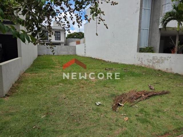 Lote em condomínio em Avenida Luiz Greco Vila Monte Alegre Paulínia/SP