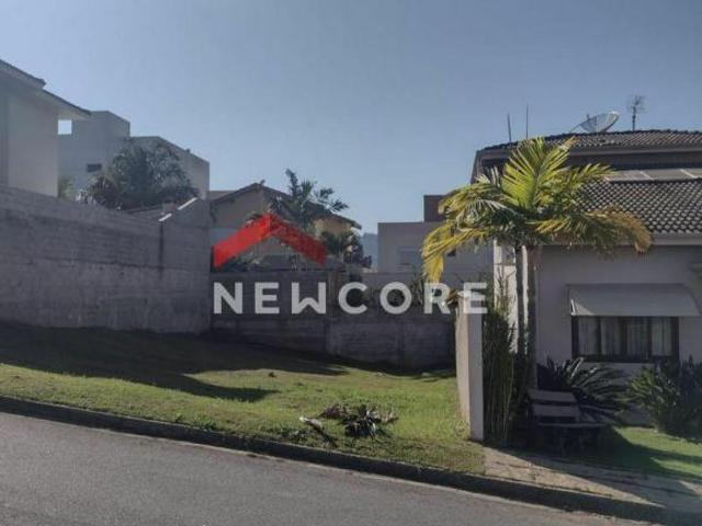 Lote em condomínio em Avenida Maria Thereza da Costa Naufal Residencial Fazenda Serrinha Itatib