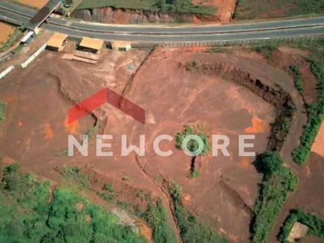 Lote em condomínio em Rua Br 356 Solar da Lagoa Nova Lima/MG