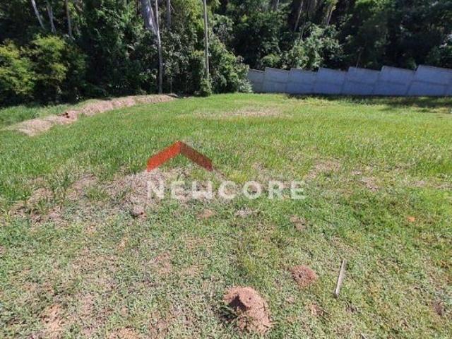 Lote em condomínio em Estrada Carlos Antônio Pereira de Castro Pitas Cotia/SP