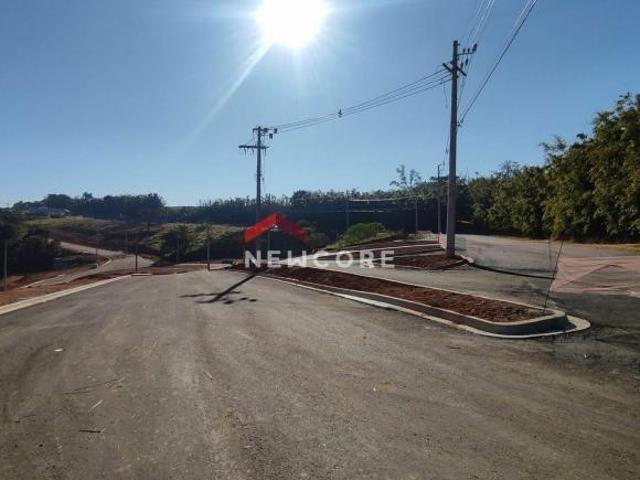 Lote em condomínio em Estrada da Cachoeira Boa Vista Atibaia/SP