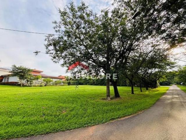 Lote em condomínio em Estrada Municipal, S/n Residencial Primavera Salto/SP