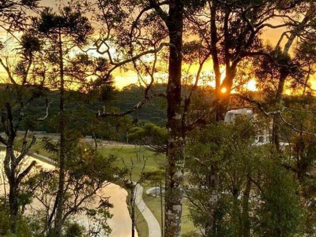 Lote em condomínio em RS 235 Laken Gramado/RS