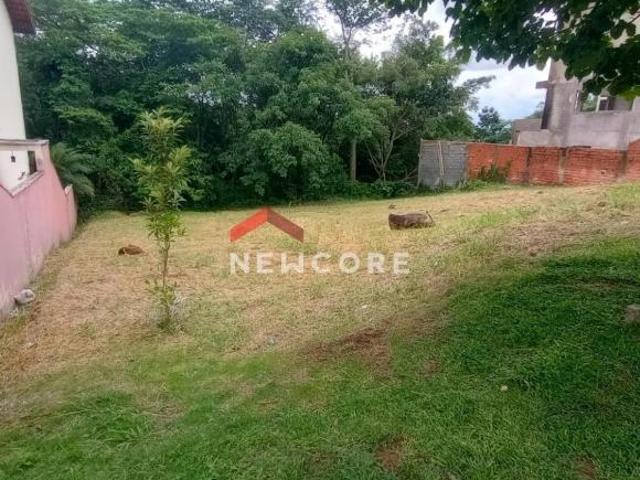 Lote em condomínio em Rua Milano Jardim Rio das Pedras Cotia/SP