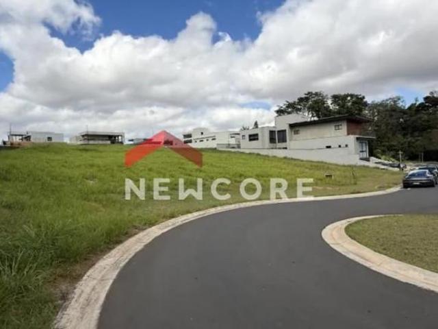 Lote em condomínio em Rua Augusto Tavano Parque Villa dos Pinheiros Indaiatuba/SP